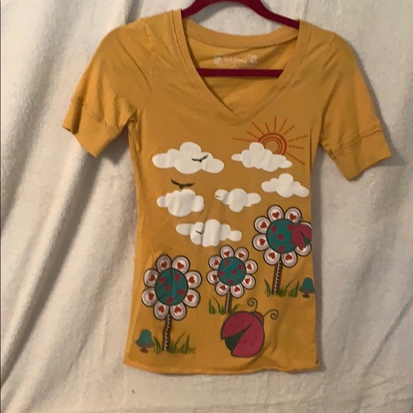 Red Camel | Tops | Red Camel Ladybug Flower Tshirt | Poshmark